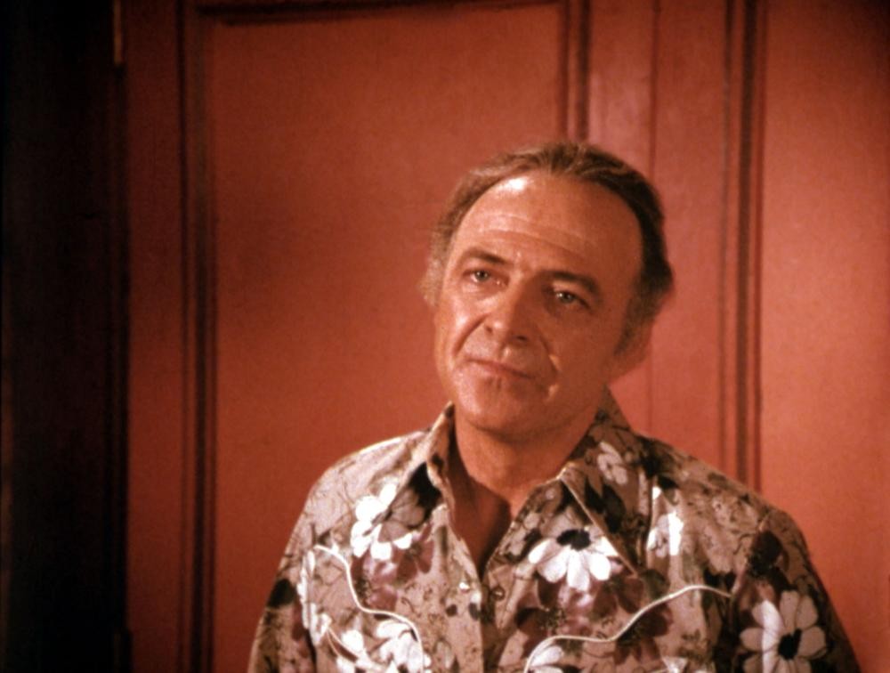 Ed Flanders, ator três vezes vencedor do Emmy, mais conhecido como o ...