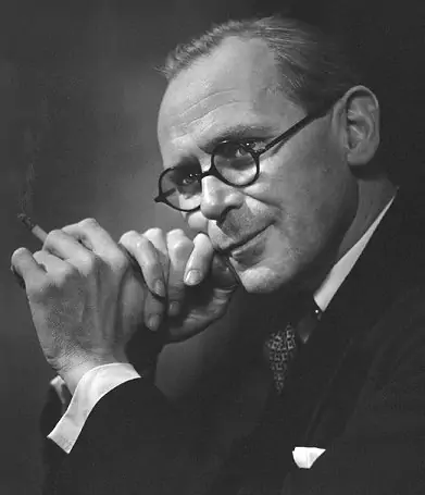 James Laver, historiador da moda, foi o autor de vários livros sobre a ...