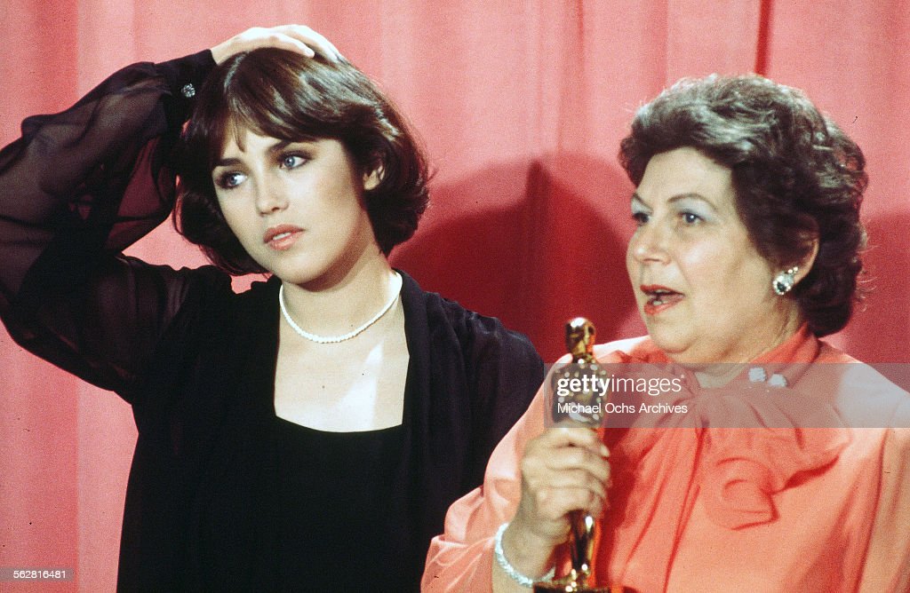 Verna Fields, foi uma montadora de filmes que começou como aprendiz de ...