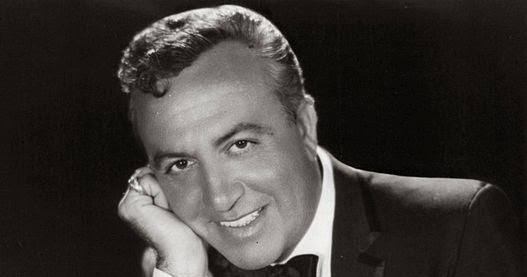 Don Cornell, foi um cantor de big band que marcou uma série de sucessos ...