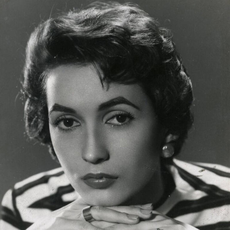 Dóris Monteiro, foi uma das precursoras do grande movimento da música ...