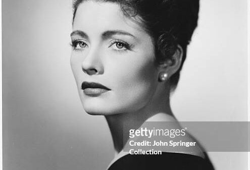 Nancy Guild, foi uma atriz de cinema que contracenou com alguns dos ...