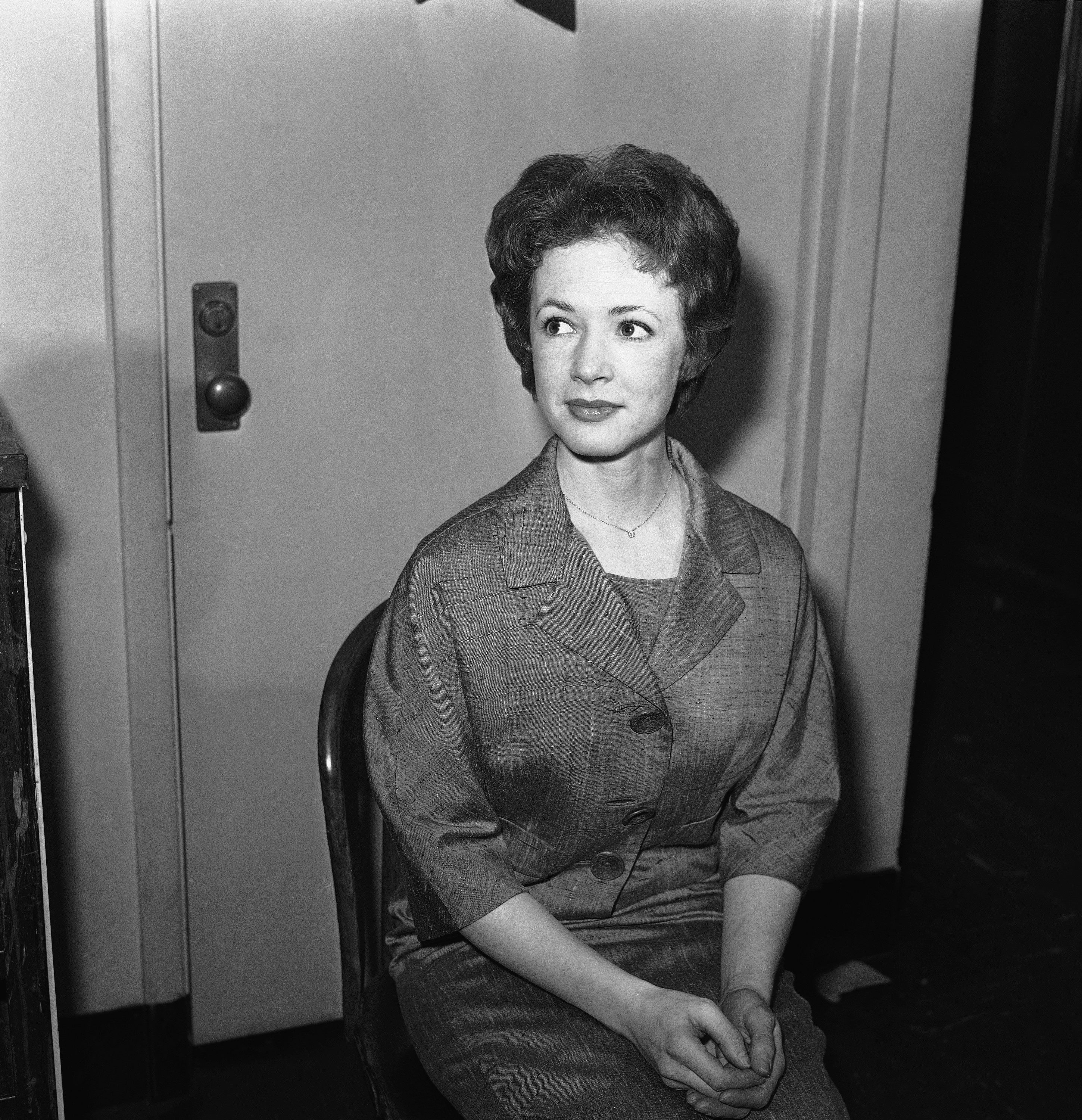 Piper Laurie, atriz de Carrie, a Estranha e Twin Peaks, criado por ...