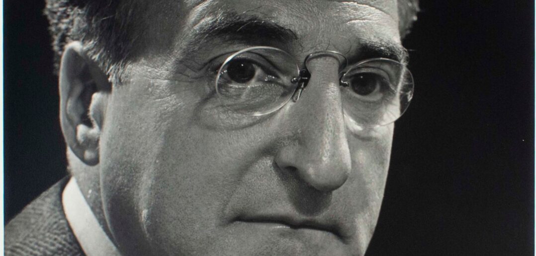 Louis Untermeyer, era antologista e poeta, que exerceu considerável ...