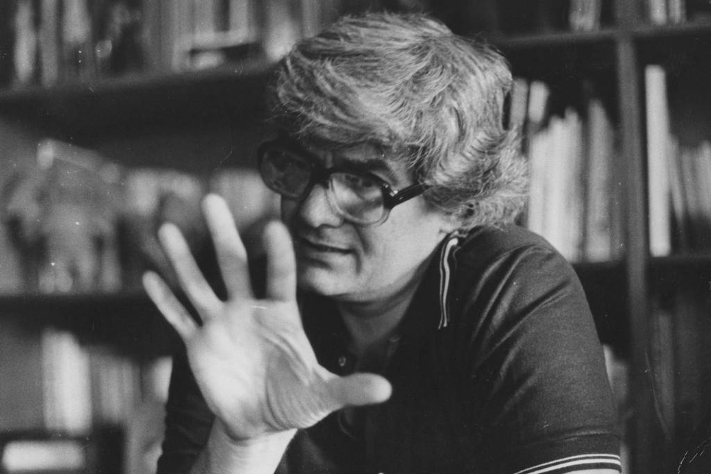 Marlos Nobre, era maestro, compositor e pianista pernambucano, um dos mais destacados ...