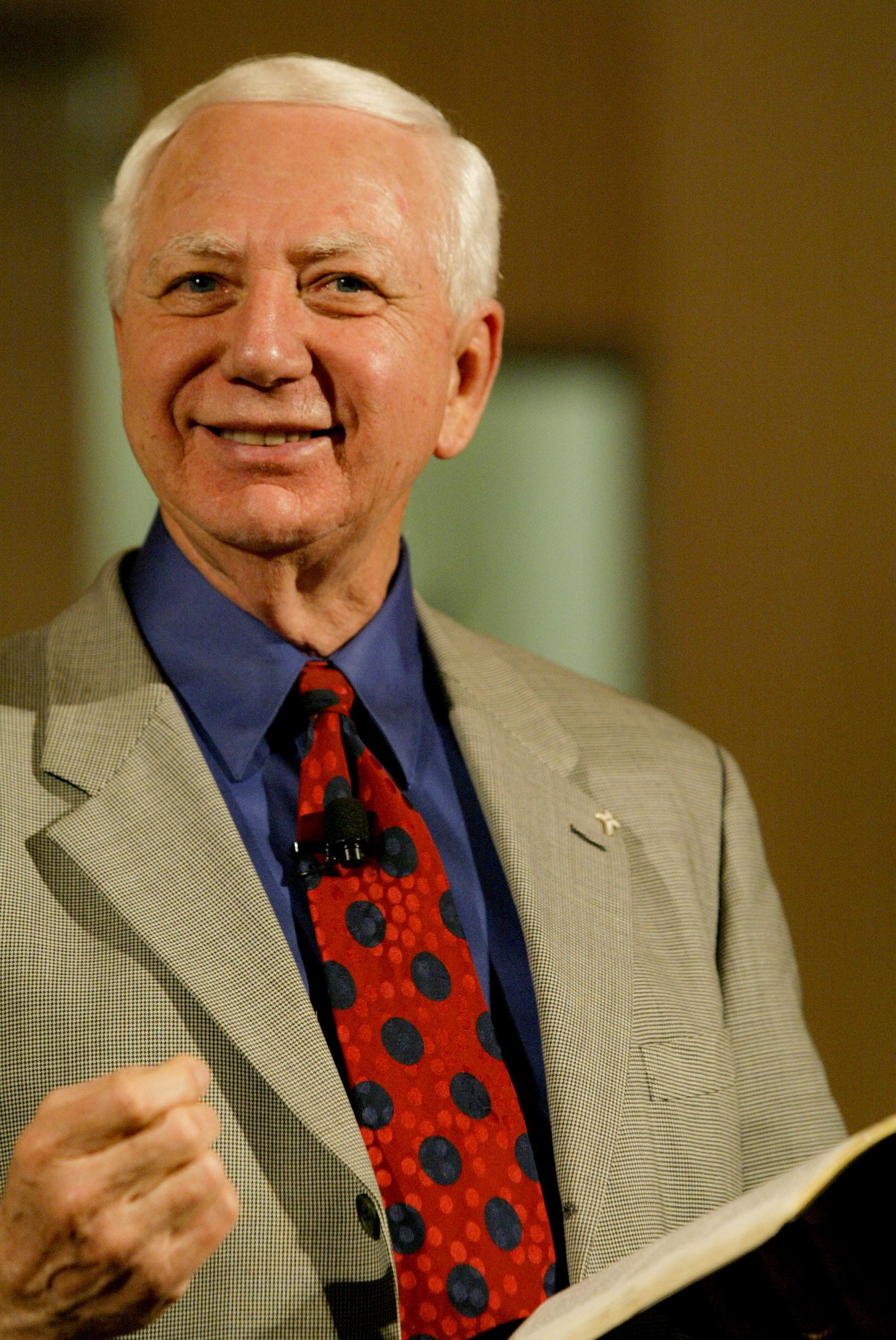 Avery T. Willis, foi pastor, missionário e autor, um líder de missões ...