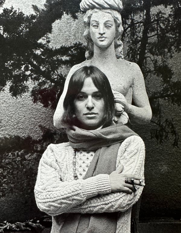 Kate Coleman, foi uma jornalista iconoclasta da Bay Area que começou ...