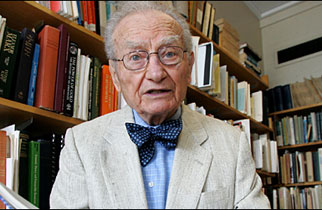 Paul Anthony Samuelson (1915-2009), economista americano um dos ...