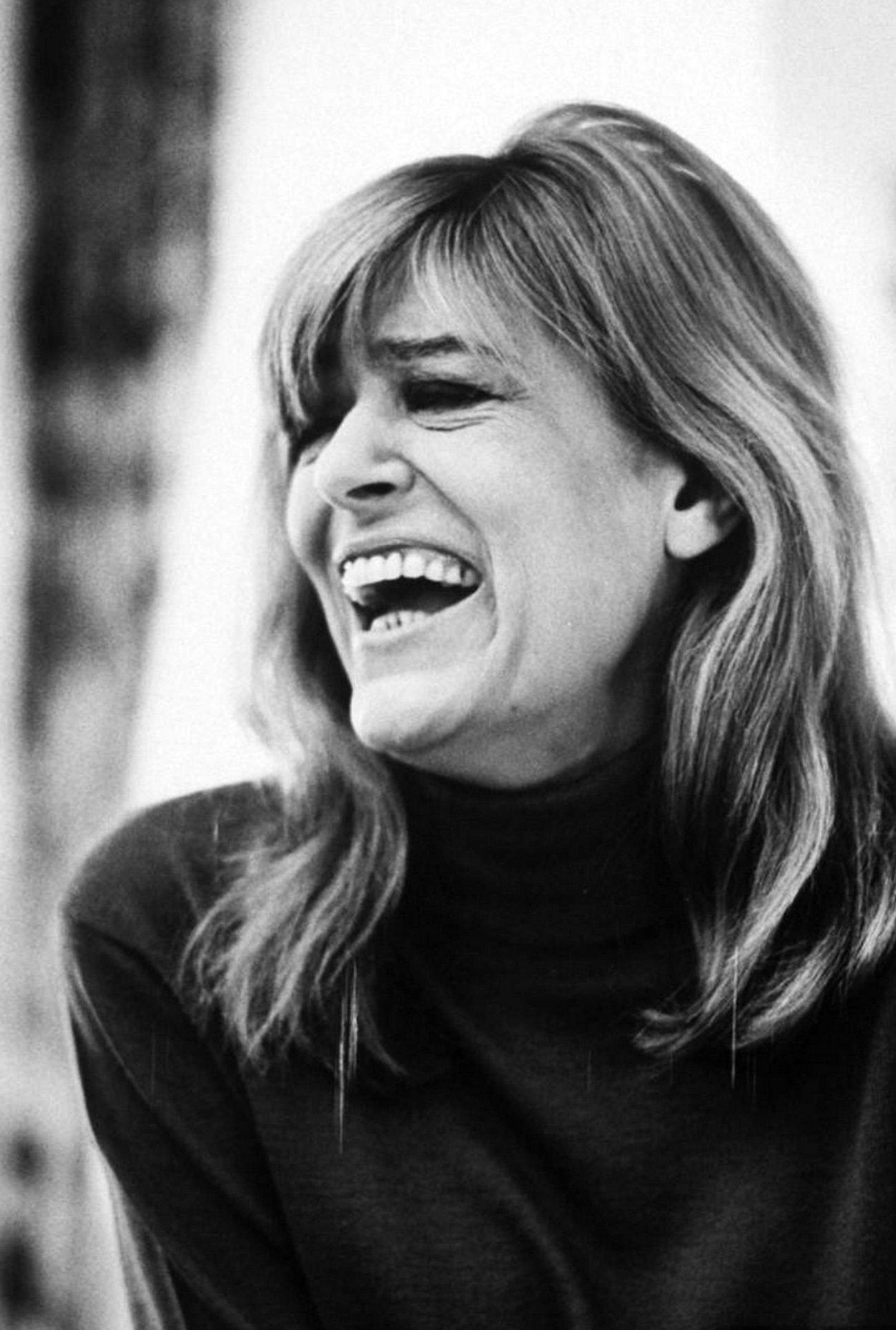 Melina Mercouri, nascida Maria Amalia Mercouri, famosa atriz, cantora e ...