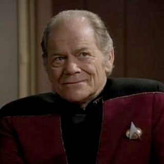 George Murdock, ator teve participações recorrentes na série Galactica ...