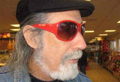 B.B. Cunningham Jr., multi-instrumentista que já tocou com artistas ...