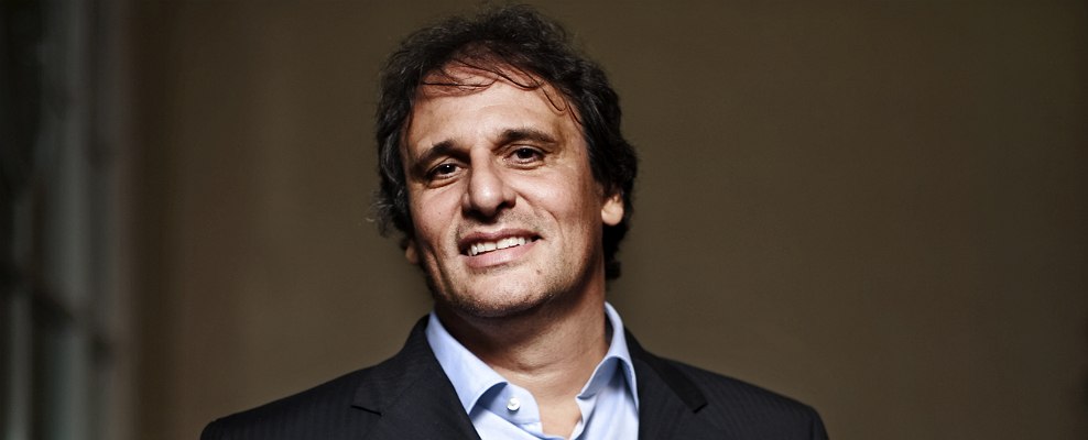 Carlos Sanchez, construiu um império e se tornou o magnata dos ...