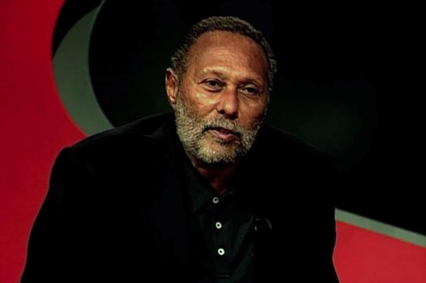 Stuart Hall, sociólogo e teórico da cultura jamaicano, o pai do ...